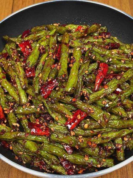 豆角炒多久才熟_豆角要炒多久才算熟了-第1张图片-山城妙识