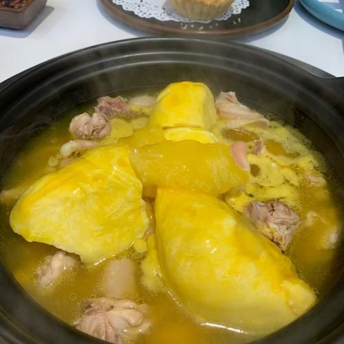 榴莲炖鸡的做法_榴莲炖鸡孕妇能吃吗-第1张图片-山城妙识 榴莲炖鸡的做法_榴莲炖鸡孕妇能吃吗-第1张图片-山城妙识