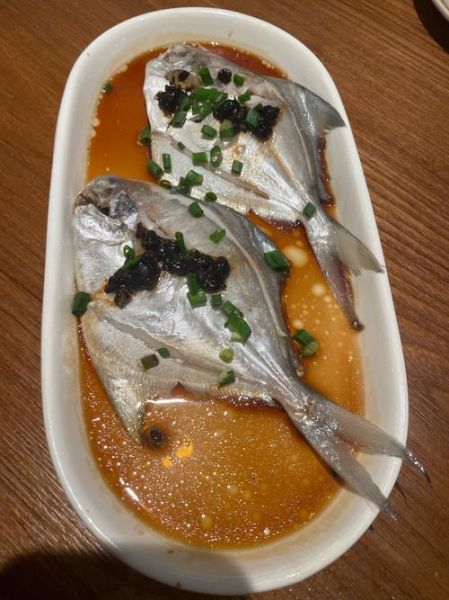 清蒸鱼图片高清_家常清蒸鱼怎么做才鲜嫩-第1张图片-山城妙识 清蒸鱼图片高清_家常清蒸鱼怎么做才鲜嫩-第1张图片-山城妙识