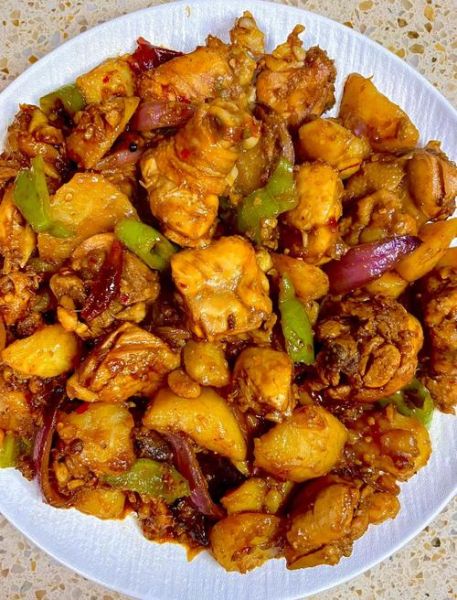 大盘鸡怎么做_正宗新疆大盘鸡步骤视频-第3张图片-山城妙识