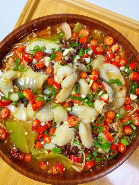 清汤水煮鱼片怎么做_水煮鱼片家常做法简单-第1张图片-山城妙识