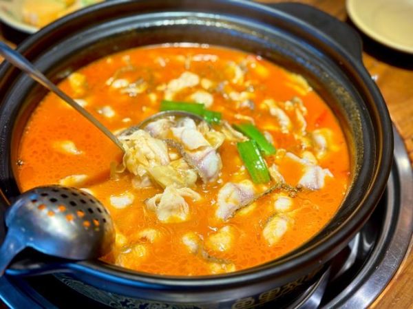 番茄水煮鱼最正宗的做法_番茄水煮鱼怎么做才好吃-第1张图片-山城妙识 番茄水煮鱼最正宗的做法_番茄水煮鱼怎么做才好吃-第1张图片-山城妙识