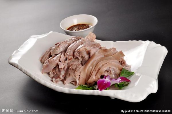 蒜泥肘子怎么做_蒜泥肘子最正宗的做法-第1张图片-山城妙识