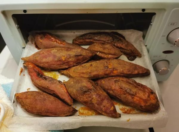 家用电烤箱烤红薯怎么烤_家用电烤箱烤红薯需要多长时间-第2张图片-山城妙识 家用电烤箱烤红薯怎么烤_家用电烤箱烤红薯需要多长时间-第2张图片-山城妙识