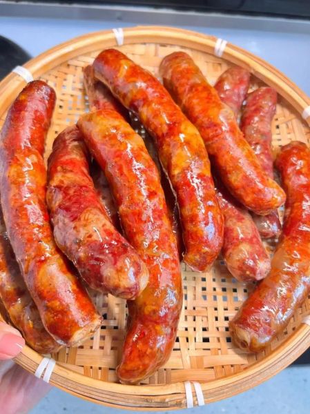 腊肠怎么蒸好吃_腊肠要不要提前泡水-第3张图片-山城妙识 腊肠怎么蒸好吃_腊肠要不要提前泡水-第3张图片-山城妙识