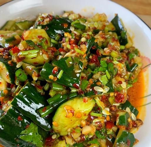 青瓜减肥的正确吃法_青瓜减肥怎么吃效果最好-第2张图片-山城妙识 青瓜减肥的正确吃法_青瓜减肥怎么吃效果最好-第2张图片-山城妙识