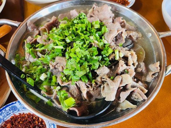 清汤牛肉火锅怎么做_清汤牛肉火锅用什么部位最好-第2张图片-山城妙识 清汤牛肉火锅怎么做_清汤牛肉火锅用什么部位最好-第2张图片-山城妙识