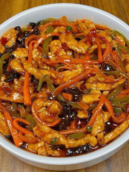 鱼香肉丝怎么做_正宗川味家常做法-第1张图片-山城妙识 鱼香肉丝怎么做_正宗川味家常做法-第1张图片-山城妙识