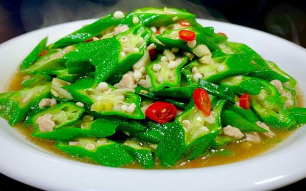 炒秋葵怎么炒才脆嫩_秋葵要不要焯水-第1张图片-山城妙识