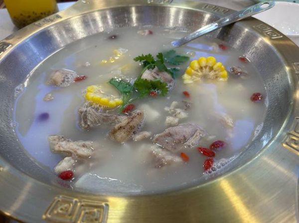 羊肉火锅最佳配料配方_羊肉火锅怎么搭配好吃-第1张图片-山城妙识 羊肉火锅最佳配料配方_羊肉火锅怎么搭配好吃-第1张图片-山城妙识