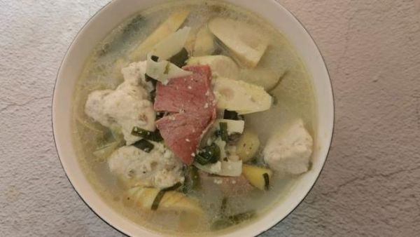 河蚌汤怎么做_河蚌汤的家常做法-第3张图片-山城妙识