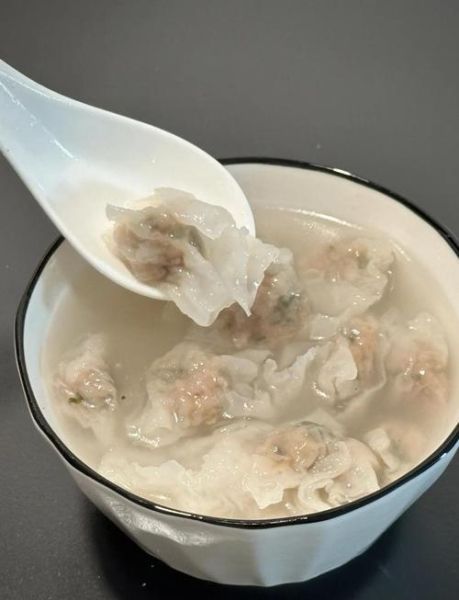 肉燕馄饨是什么_肉燕馄饨和馄饨区别-第1张图片-山城妙识