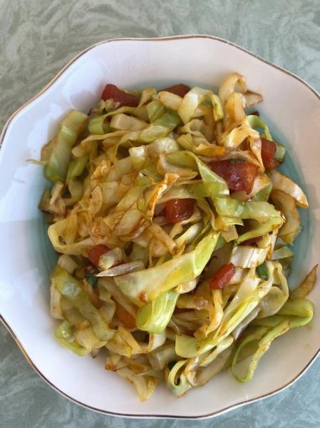 西红柿炒大头菜尖椒怎么做_西红柿大头菜尖椒能一起炒吗-第2张图片-山城妙识