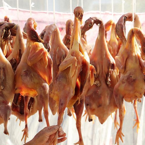 风干鸡怎么做_风干鸡要晒多久-第1张图片-山城妙识 风干鸡怎么做_风干鸡要晒多久-第1张图片-山城妙识