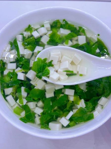 青菜豆腐汤怎么做_青菜豆腐汤的家常窍门-第1张图片-山城妙识 青菜豆腐汤怎么做_青菜豆腐汤的家常窍门-第1张图片-山城妙识