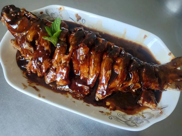 红烧草鱼怎么做_草鱼红烧的家常做法-第1张图片-山城妙识 红烧草鱼怎么做_草鱼红烧的家常做法-第1张图片-山城妙识