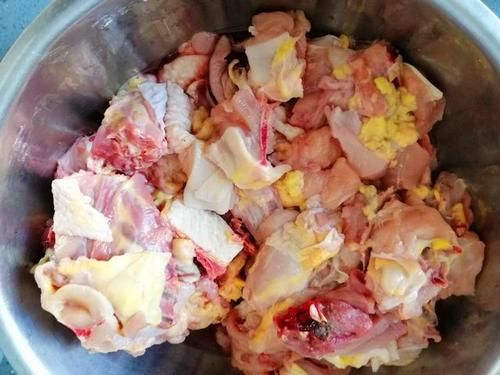 野鸡怎么做好吃_野鸡炖汤还是红烧更香-第1张图片-山城妙识