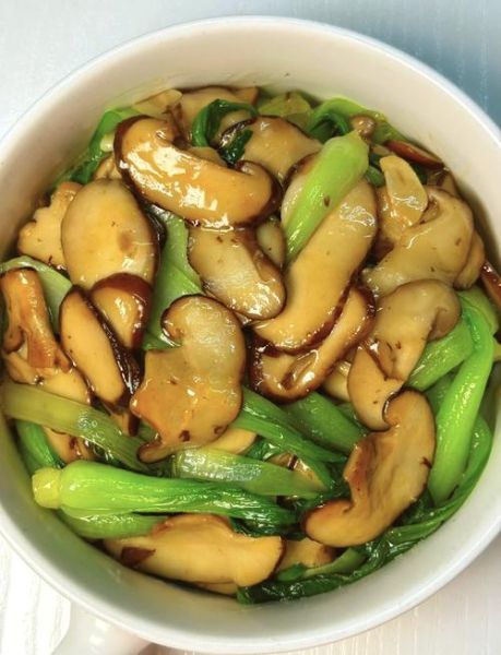 青菜蘑菇怎么炒好吃_青菜蘑菇的做法步骤-第1张图片-山城妙识