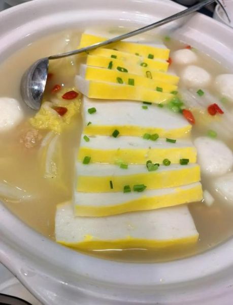 鱼丸汤加什么菜好吃_鱼丸汤配菜推荐-第2张图片-山城妙识 鱼丸汤加什么菜好吃_鱼丸汤配菜推荐-第2张图片-山城妙识