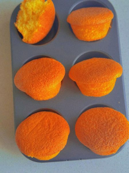 无水蛋糕的做法_无水蛋糕配方比例-第2张图片-山城妙识