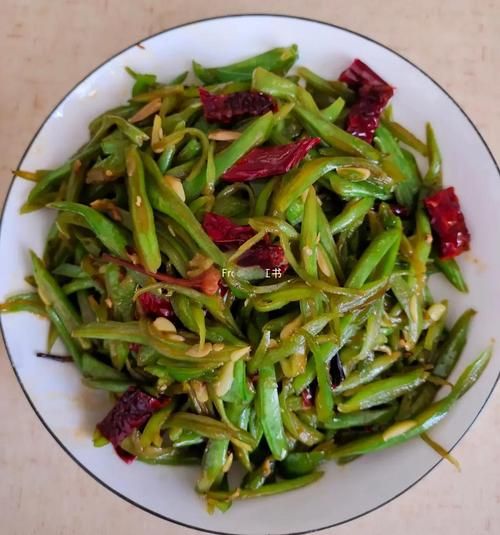 清炒豆角丝怎么做_豆角丝焯水几分钟-第2张图片-山城妙识