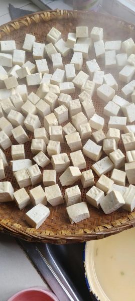 霉豆腐怎么做_霉豆腐的制作方法-第1张图片-山城妙识