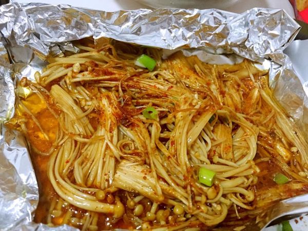 锡纸金针菇烤箱做法_锡纸金针菇烤多久-第3张图片-山城妙识 锡纸金针菇烤箱做法_锡纸金针菇烤多久-第3张图片-山城妙识