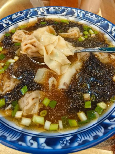 馄饨汤底怎么调_家常馄饨汤底的做法-第1张图片-山城妙识