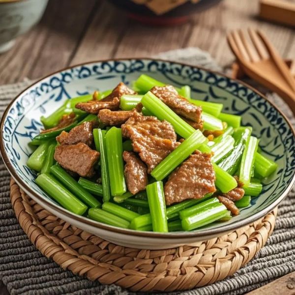 芹菜炒肉丝怎么做_芹菜炒肉丝先炒芹菜还是先炒肉-第3张图片-山城妙识