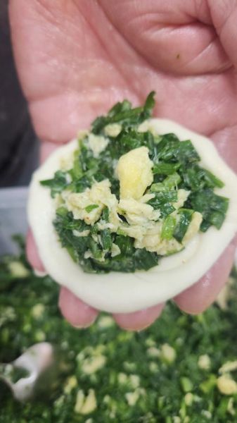 韭菜鸡蛋包子馅怎么调_韭菜鸡蛋包子馅的窍门-第1张图片-山城妙识