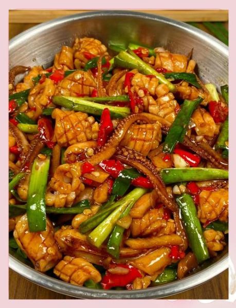 干煸鱿鱼须怎么做才脆_正宗做法有哪些秘诀-第2张图片-山城妙识