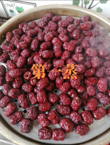 灰枣和红枣哪个补血效果好_女人吃哪种更补血-第1张图片-山城妙识 灰枣和红枣哪个补血效果好_女人吃哪种更补血-第1张图片-山城妙识