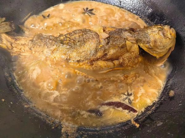 小黄花鱼能炖着吃吗_小黄花鱼炖多久最好-第3张图片-山城妙识