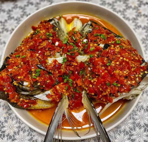 剁椒鱼头怎么做才入味_剁椒鱼头用什么鱼头最好-第1张图片-山城妙识