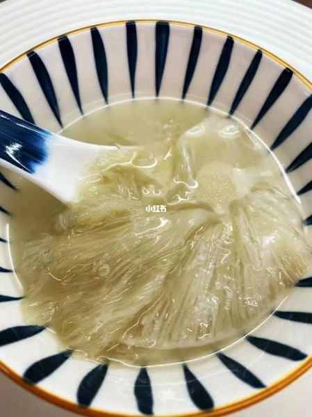 鱼翅鸡汤怎么做_鱼翅鸡汤的家常做法-第3张图片-山城妙识