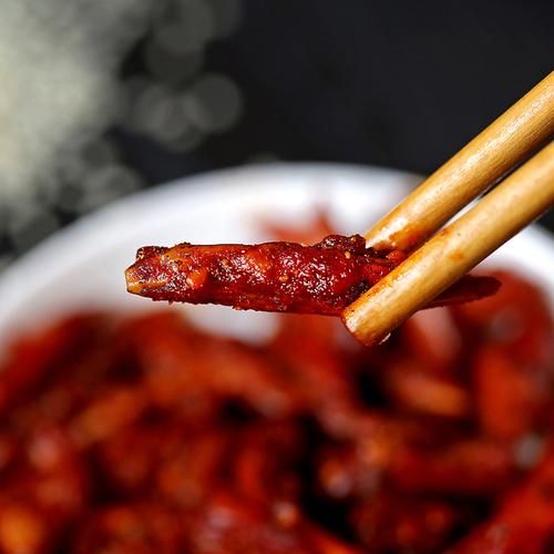 干辣椒怎么炸又香又脆_干辣椒炸不糊的技巧-第1张图片-山城妙识