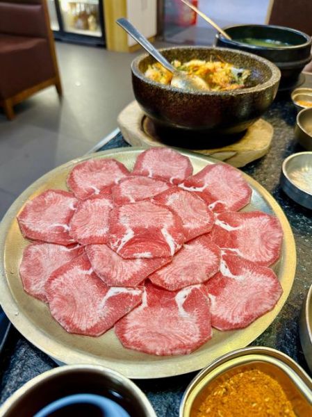 牛舌的营养价值及功效_牛舌吃了有什么好处-第2张图片-山城妙识 牛舌的营养价值及功效_牛舌吃了有什么好处-第2张图片-山城妙识