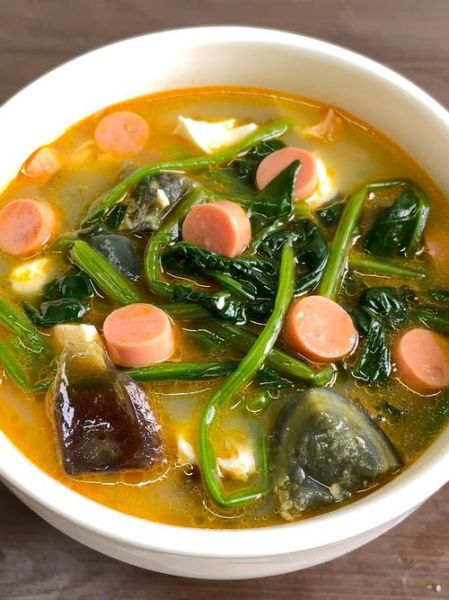 菠菜汤怎么做不涩_菠菜汤的营养价值有哪些-第1张图片-山城妙识 菠菜汤怎么做不涩_菠菜汤的营养价值有哪些-第1张图片-山城妙识