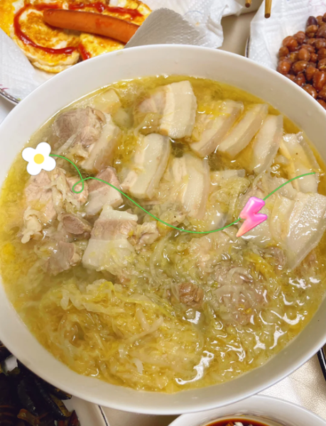 酸菜炖白肉怎么做_酸菜炖白肉最正宗的做法-第1张图片-山城妙识 酸菜炖白肉怎么做_酸菜炖白肉最正宗的做法-第1张图片-山城妙识