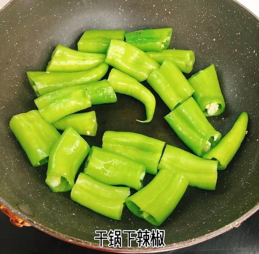 虎皮海椒怎么做_虎皮海椒为什么起皮-第1张图片-山城妙识