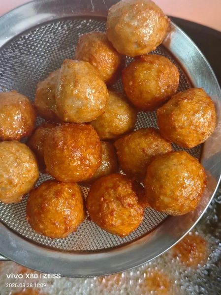 猪肉丸子怎么做才弹牙_正宗做法视频窍门-第1张图片-山城妙识