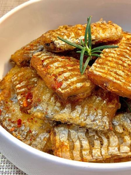 油炸带鱼怎么做_油炸带鱼酥脆技巧-第2张图片-山城妙识 油炸带鱼怎么做_油炸带鱼酥脆技巧-第2张图片-山城妙识