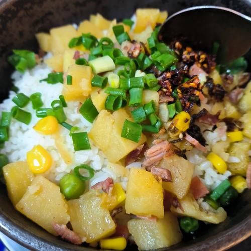 洋芋饭怎么做_洋芋饭用哪种米最好-第3张图片-山城妙识 洋芋饭怎么做_洋芋饭用哪种米最好-第3张图片-山城妙识