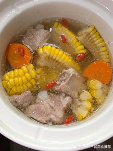 玉米排骨汤的做法_玉米排骨汤放什么配料-第2张图片-山城妙识