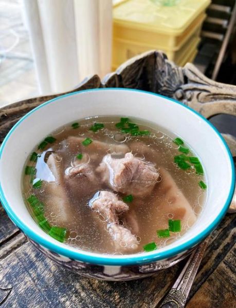 莲藕豆腐排骨汤怎么做_莲藕豆腐排骨汤的营养价值-第2张图片-山城妙识