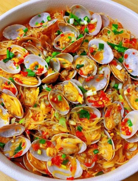 开心花甲怎么做_花甲粉丝汤正宗做法-第1张图片-山城妙识