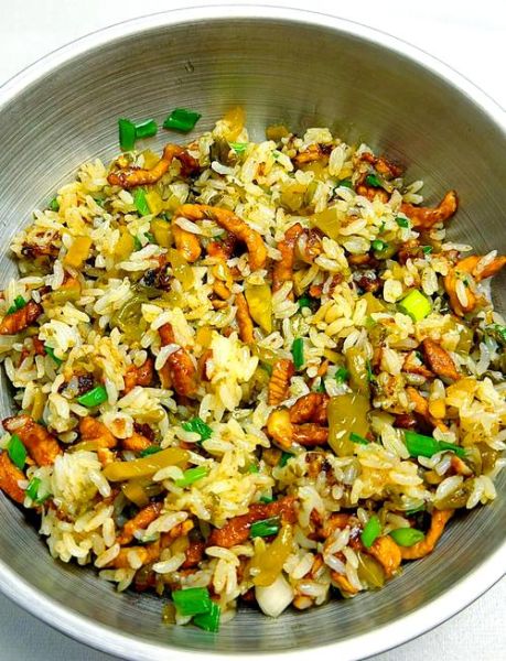 肉炒饭怎么做好吃_肉炒饭的家常做法-第1张图片-山城妙识