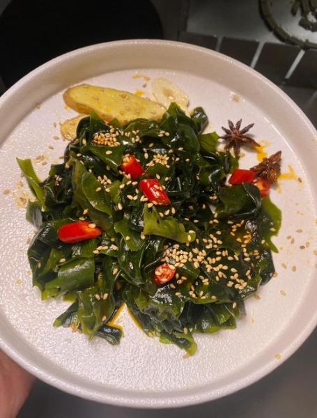 裙带菜凉拌怎么做_裙带菜凉拌需要焯水吗-第1张图片-山城妙识 裙带菜凉拌怎么做_裙带菜凉拌需要焯水吗-第1张图片-山城妙识