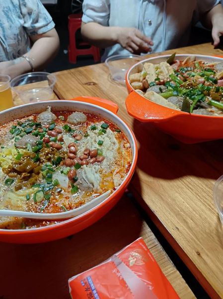 吃夜宵还是叫吃宵夜_哪个说法更正宗-第2张图片-山城妙识