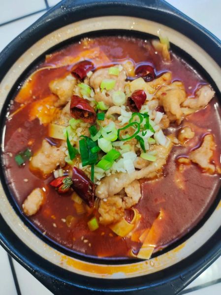 砂锅炖肉怎么做_砂锅炖肉用什么肉最好-第2张图片-山城妙识